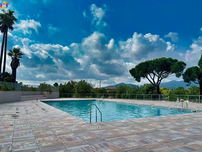 Appartement à vendre - Puget-sur-Argens - 3 pièces - 2 chambres