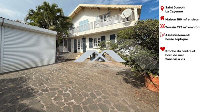 Maison à vendre - Saint-Joseph, Le Butor, Stade - 5 pièces - 4 chambres