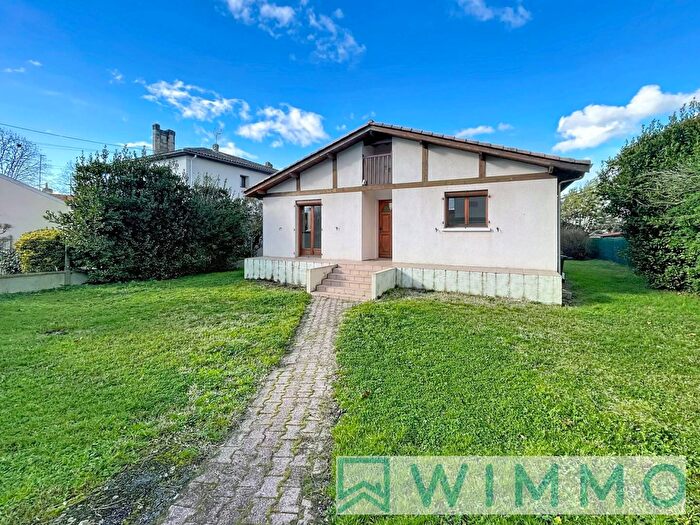 Maison à louer - LAlouette-Cazalet, Pessac - 5 pièces - 3 chambres