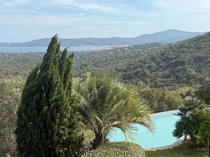 Grimaud : Maison 12 pièces à vendre