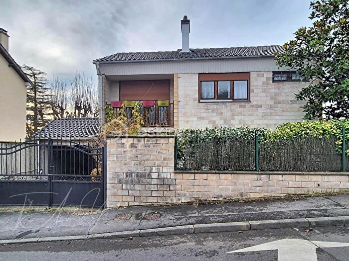 Maison à vendre - Gagny, Centre-ville - 4 pièces - 3 chambres