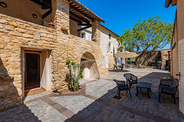 Maison à vendre - Carsan - 10 pièces - 9 chambres