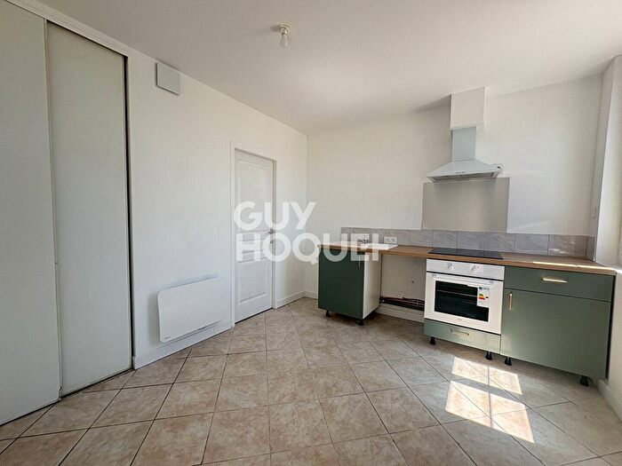 Longues Baies, Soissons : Appartement 3 pièces à louer