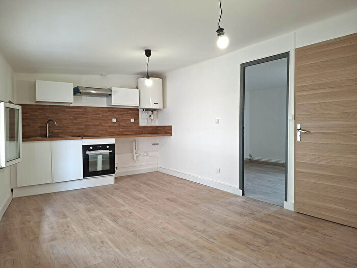 Appartement à louer - Nîmes, Jean Jaurès - 2 pièces - 1 chambre