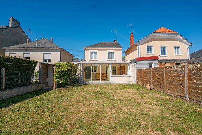 Maison à vendre - Angers, Deux-Croix, Banchais, Grand Pigeon - 4 pièces - 3 chambres