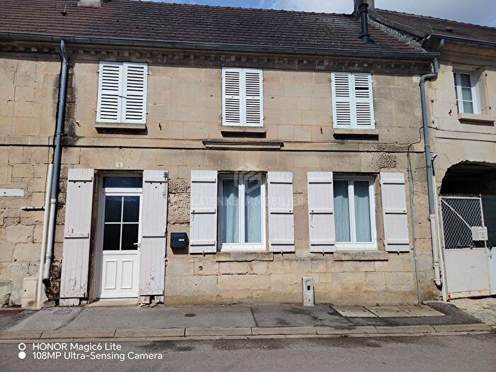 Maison à vendre - Orrouy - 3 pièces - 2 chambres