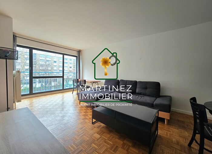 Appartement à louer - Villeurbanne, Tonkin Nord - 2 pièces - 1 chambre