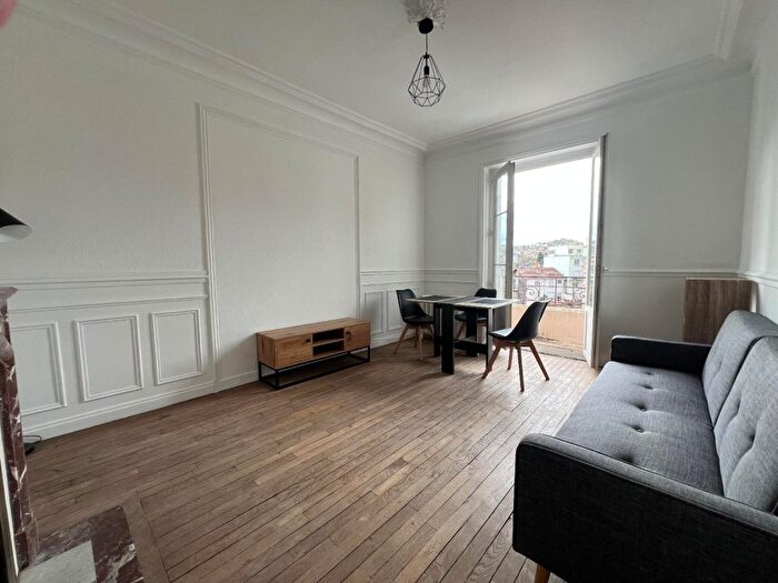 Appartement 4 pièces à Saint-Étienne, Jacquard, Préfecture, à louer
