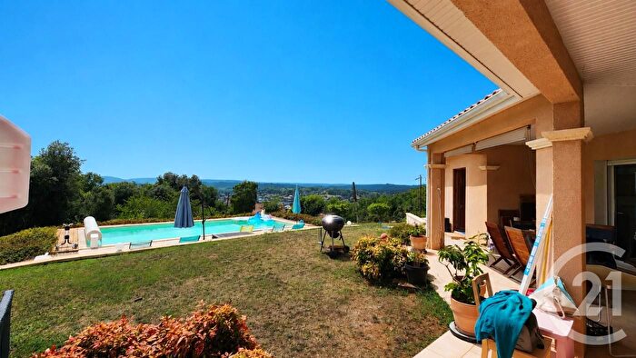 Sarlat-la-Canéda : Maison 8 pièces à vendre
