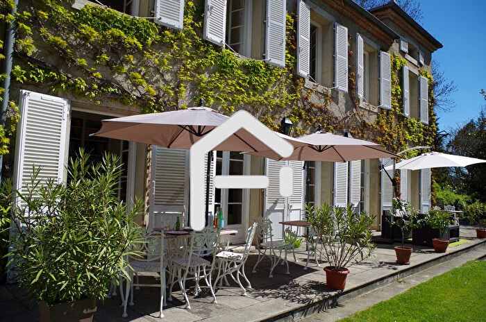 Maison à vendre - Lavelanet - 13 pièces - 9 chambres