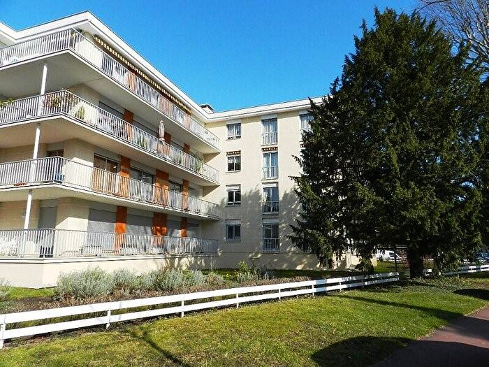 Appartement à louer - Saint-Maur-des-Fossés - 3 pièces - 2 chambres