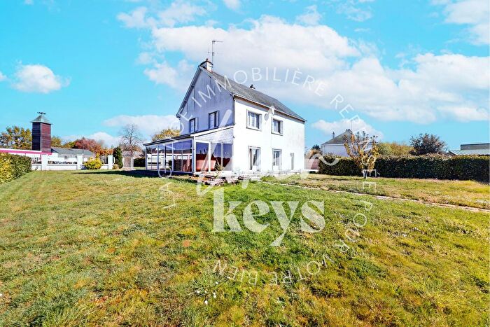Maison à vendre - Saint-Gildas-des-Bois - 10 pièces - 6 chambres