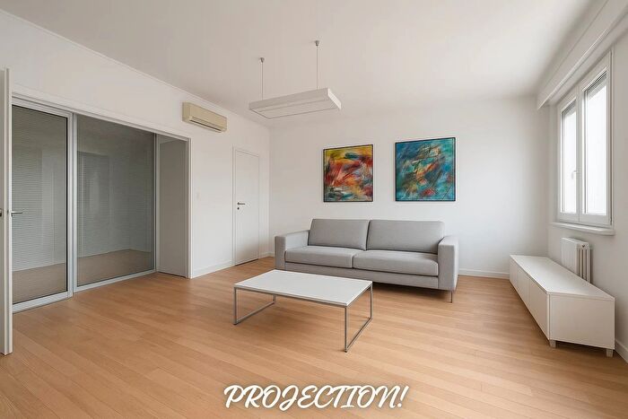 Appartement à vendre - Valence, Centre-ville - 4 pièces - 3 chambres