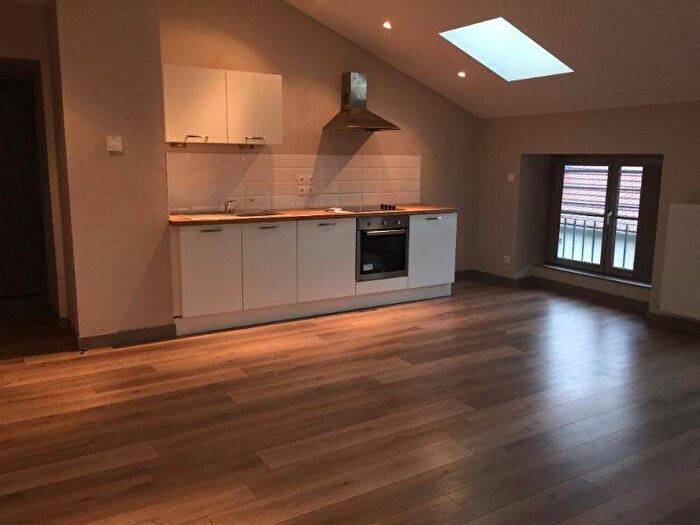 Appartement à louer - Crêt de Roc, Saint-Étienne - 4 pièces - 3 chambres