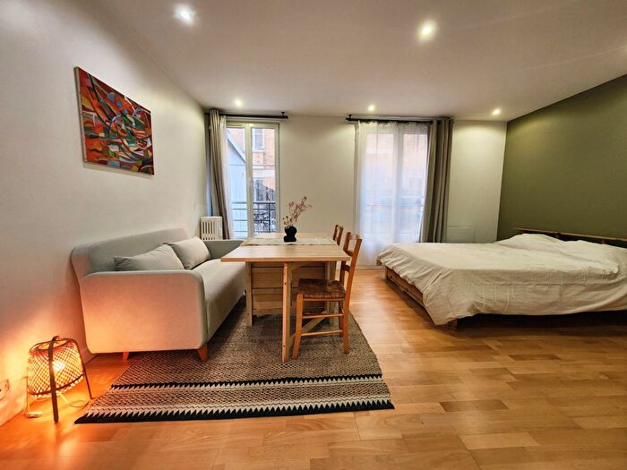 Appartement 1 pièce à louer - Asnières-sur-Seine, Centre-ville