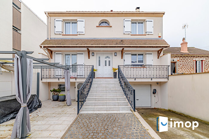 Maison à vendre - Livry-Gargan, Centre-ville - 5 pièces - 4 chambres