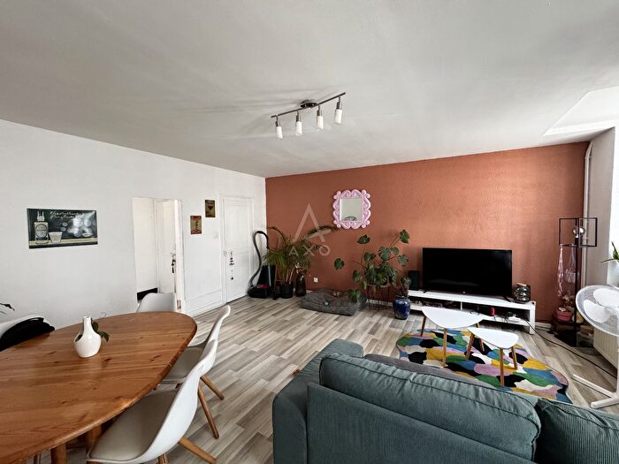 Pont-à-Mousson, Saint-Martin, Prémontrés : Appartement 5 pièces à vendre