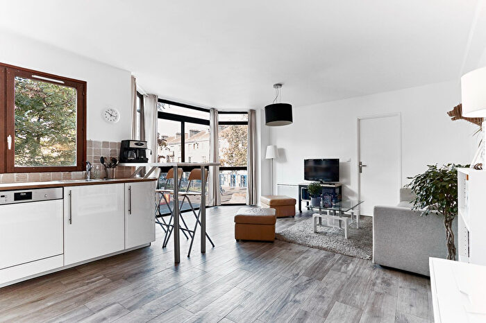 Appartement à louer - Rouen, Centre-ville Rive gauche - 4 pièces - 3 chambres