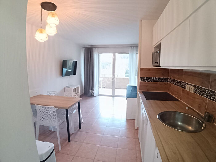 Appartement à vendre - Six-Fours-les-Plages, Font de Fillol, Rayolet, Le Brusc - 2 pièces - 1 chambre