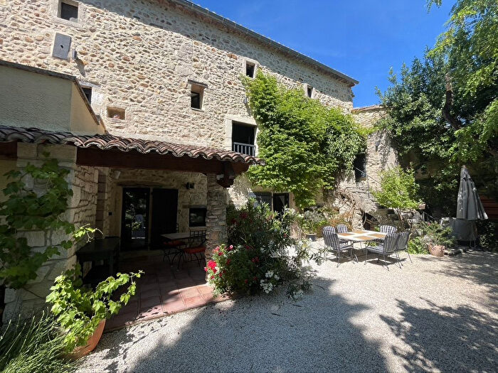 Maison 5 pièces à Rochegude, à vendre