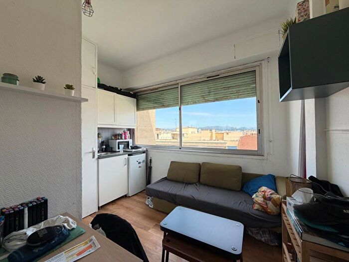 Appartement 1 pièce à louer à Saint Giniez, Marseille 8ème arrondissement