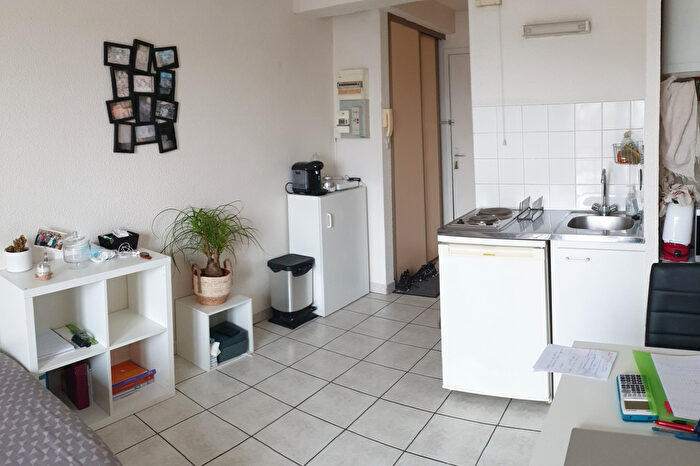 Appartement 1 pièce à louer - Clermont-Ferrand, Saint-Jacques