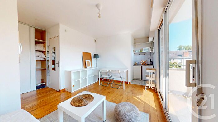 Appartement à louer - Nantes, Hauts-Pavés, Saint-Pasquier, Saint-Félix, Université - 1 pièce