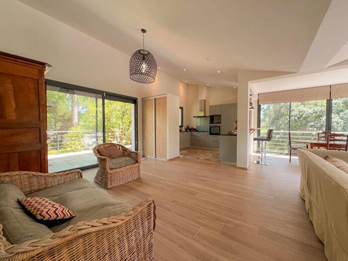 Maison à vendre - Lège-Cap-Ferret - 5 pièces - 4 chambres