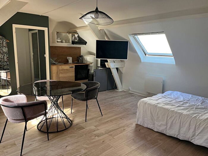 Centre, Amboise : Appartement 1 pièce à louer