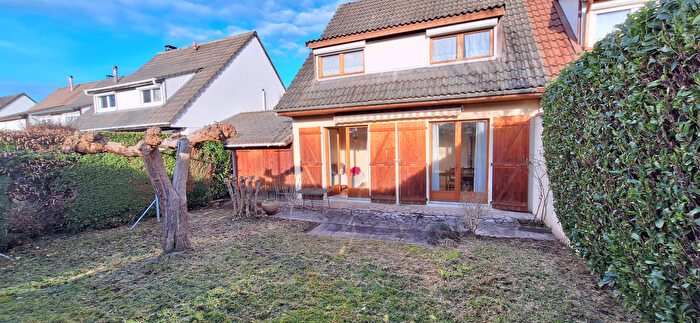 Maison à vendre - Bourg-en-Bresse - 4 pièces - 3 chambres