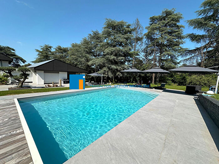 Saint-Étienne, La Terrasse, Bel Air, Bergson, Carnot - Maison 11 pièces à vendre