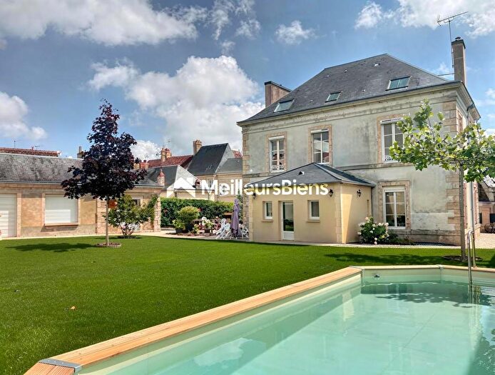 Maison 8 pièces à vendre à Mamers