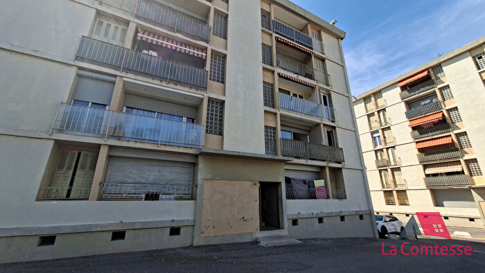 Appartement 3 pièces à louer - Marseille 10ème, Saint-Tronc
