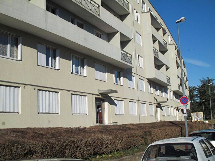 Appartement à louer - Monthieu-Saint François, Saint-Étienne - 2 pièces