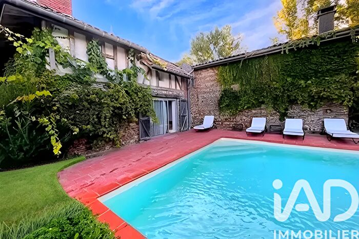 Maison à vendre - Le Fousseret - 12 pièces - 9 chambres