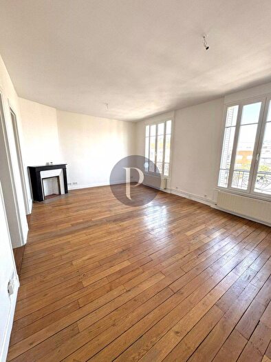 Juillet Zola, Alfortville : Appartement 2 pièces à louer