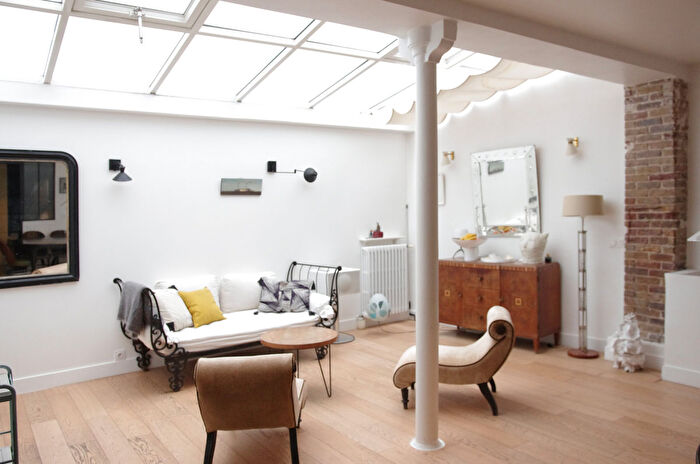 Appartement à vendre - Paris e , Barbès, Château Rouge - 3 pièces - 2 chambres