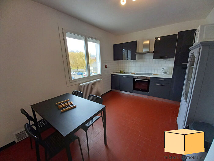 Appartement 3 pièces à Belley, à louer