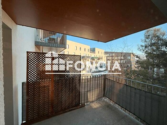 Appartement à louer - Les Martraits, Mantes-la-Jolie - 2 pièces - 1 chambre