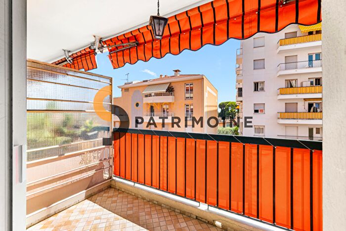 Nice, Saint-Sylvestre : Appartement 3 pièces à vendre