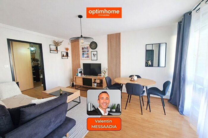 Appartement à vendre - Vand uvre-lès-Nancy, Centre-ville, Vandoeuvre Nations - 3 pièces - 2 chambres