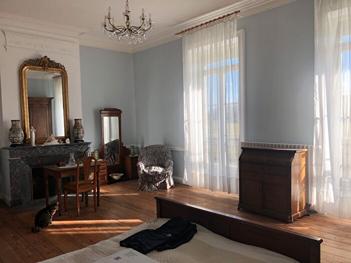 Maison 13 pièces à vendre - Ayguemorte-les-Graves