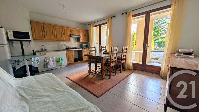 Appartement à vendre - Le Noyer - 2 pièces - 1 chambre