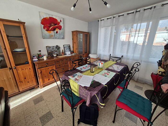 Maison à louer - Condé-sur-lEscaut - 4 pièces - 3 chambres