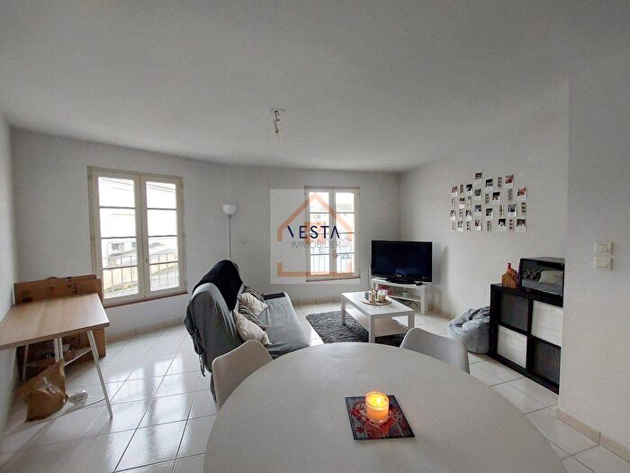 Faubourg Est-Peraudel, Castres : Appartement 2 pièces à louer