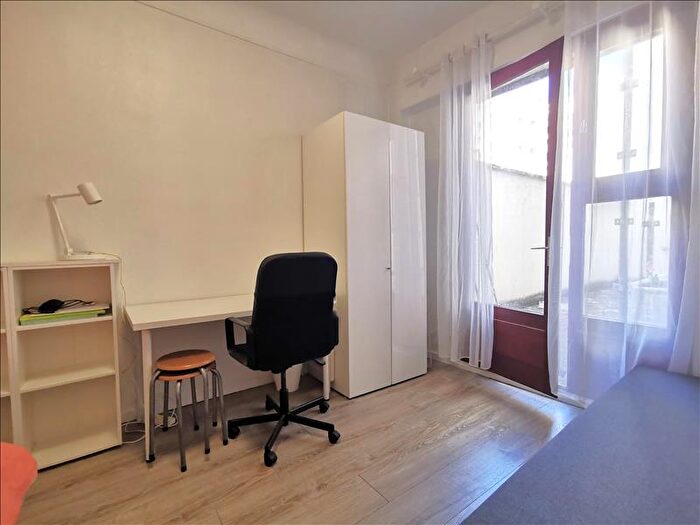 Appartement 1 pièce à Montrouge, Jean-Jaurès, à louer