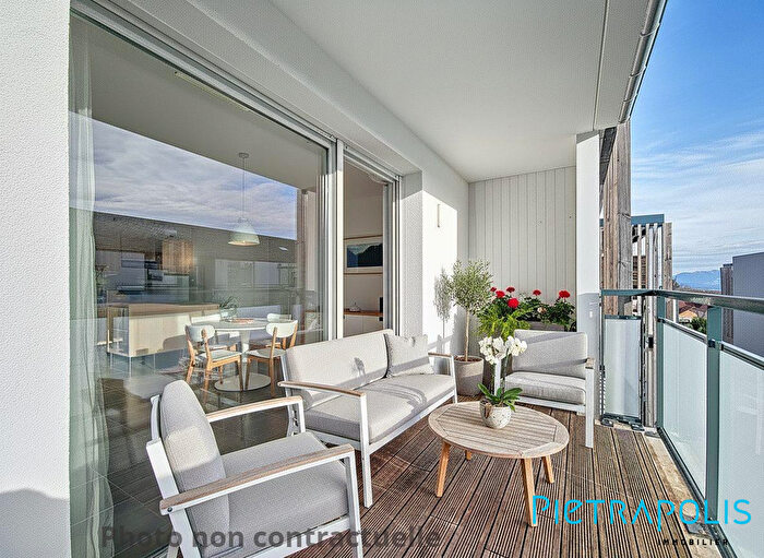 Appartement à vendre - Gex - 3 pièces - 2 chambres