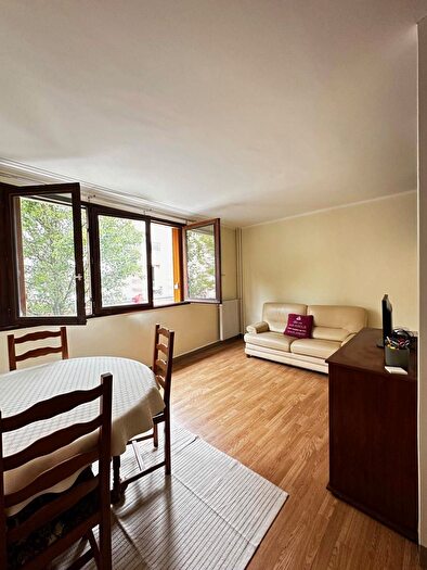 Appartement à louer - Buttes Aux Cailles-Glacière, Paris ème arrondissement - 2 pièces - 1 chambre