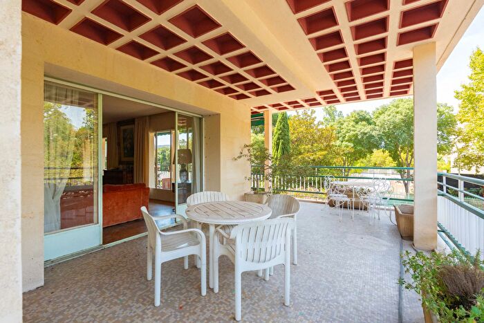 Appartement à vendre - Marseille e  - 4 pièces - 3 chambres