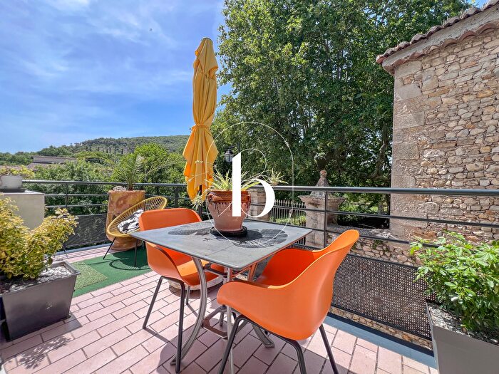 Maison 5 pièces à Saint-Sauveur-de-Cruzières, à vendre